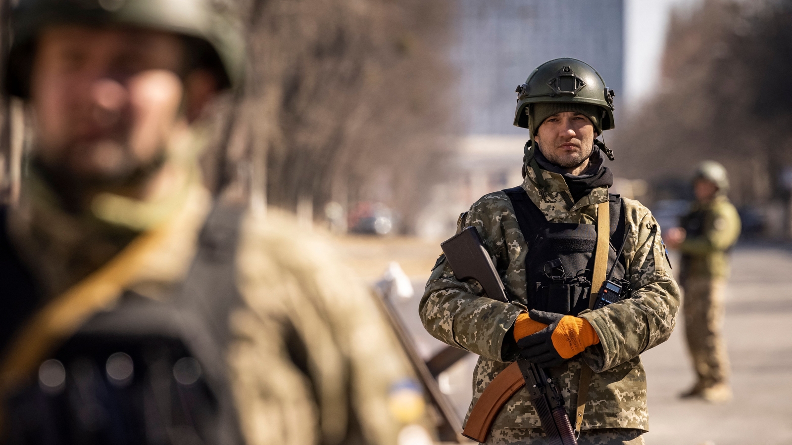 As it happened: Ukrainian army 'on the offensive' - US