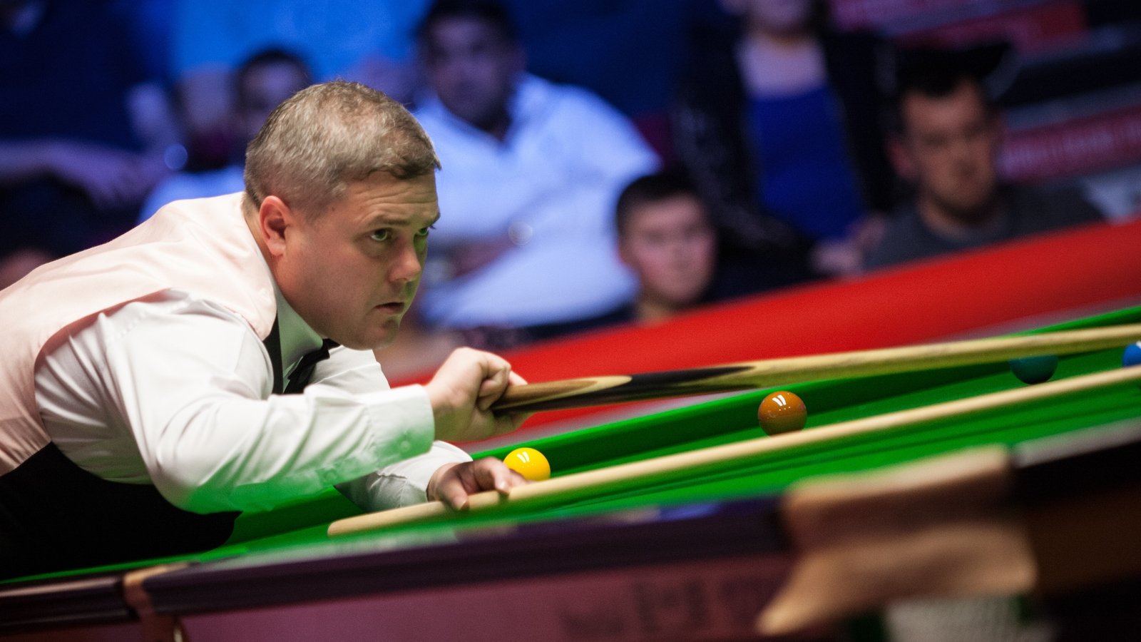 Robert Milkins claims first ranking event in Gibraltar