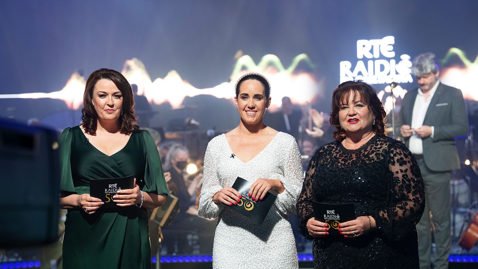 RTÉ RnaG @50: 'Coirmcheoil nach ndearúdfar go deo'