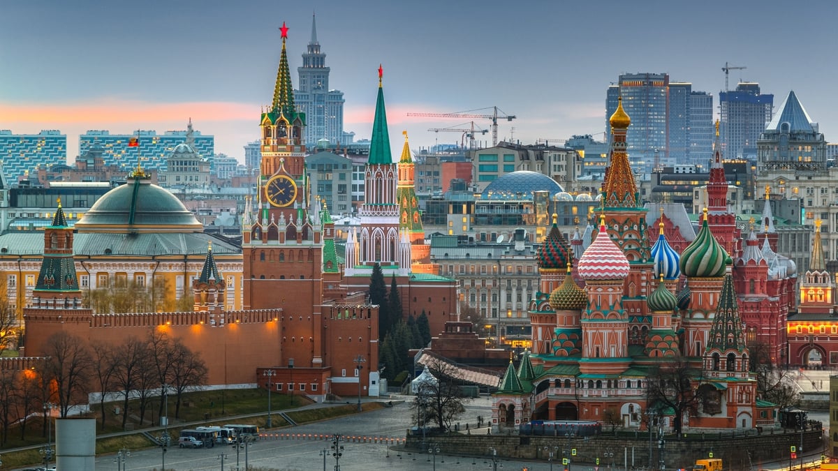 What is Day-to-Day Life Like in Russia? | Drivetime - RTÉ Radio 1