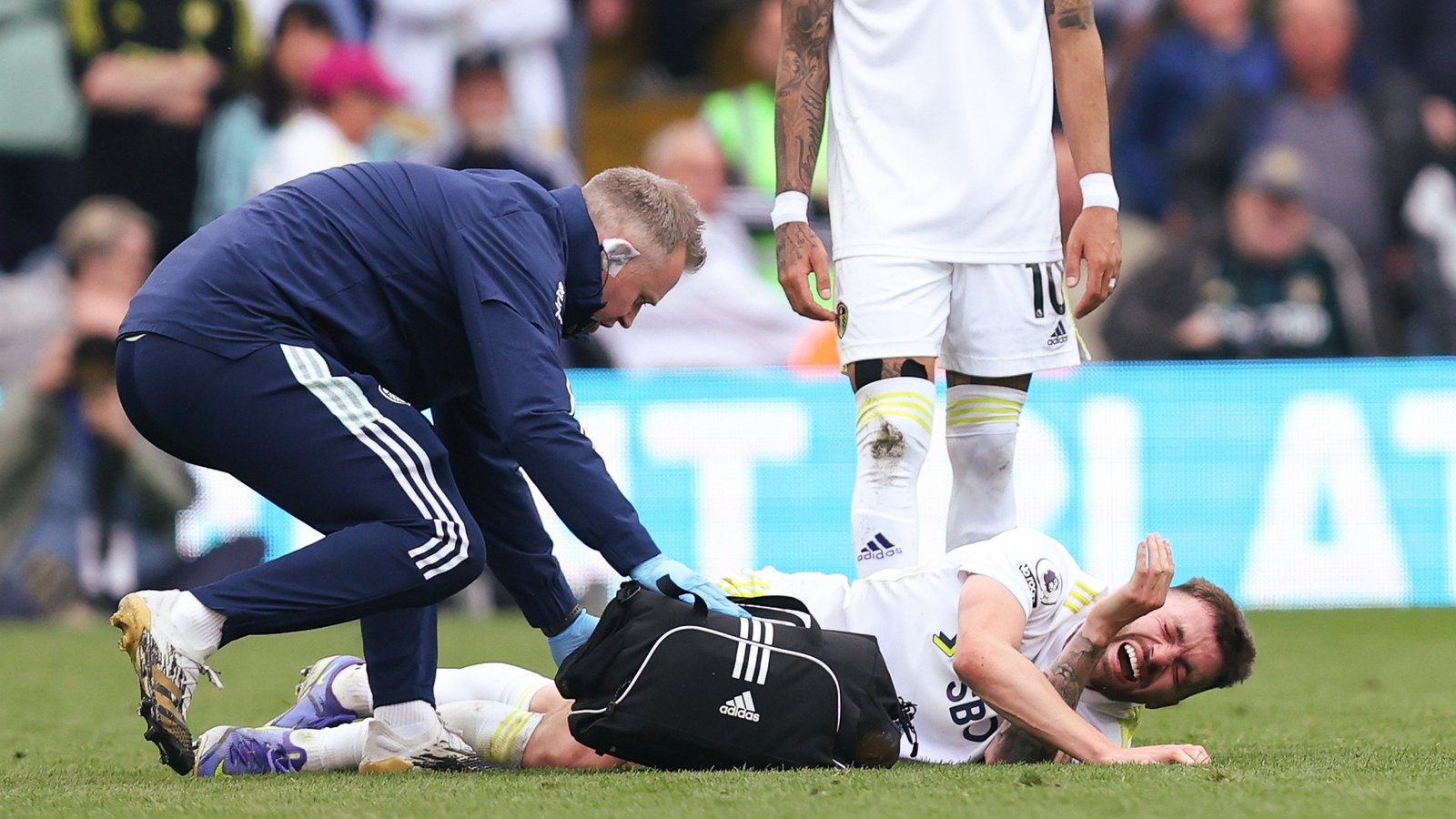 Blow for Leeds as Stuart Dallas suffers broken leg