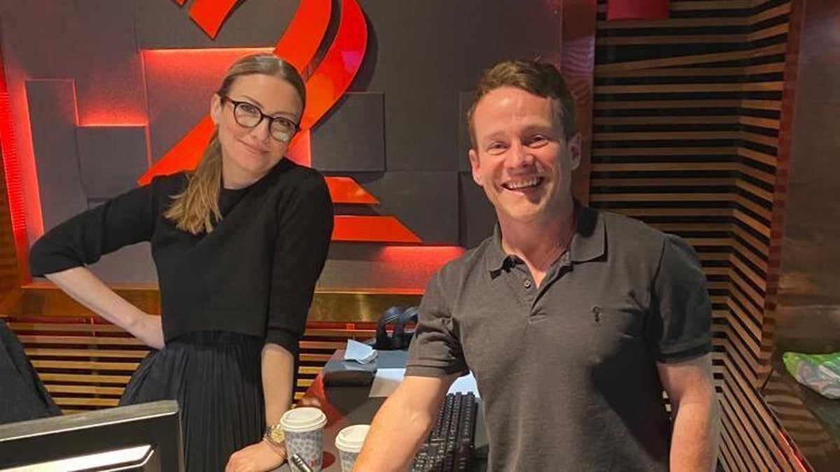 Brian Pennie - Materialism | Jennifer Zamparelli on 2FM - RTÉ 2FM