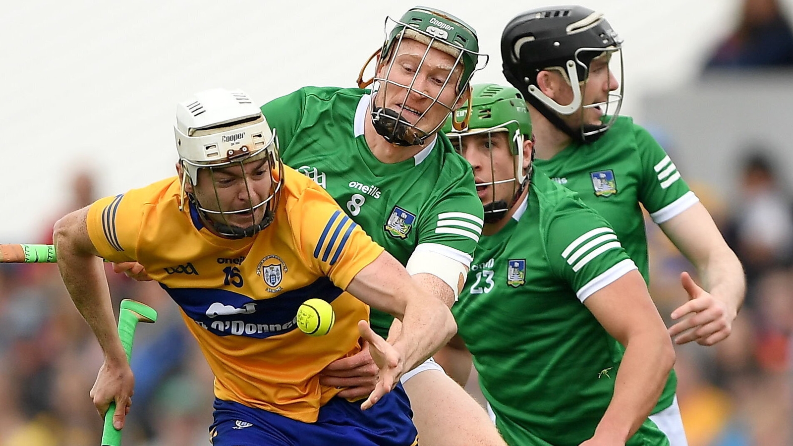 Clare to face Limerick in Munster final after epic draw