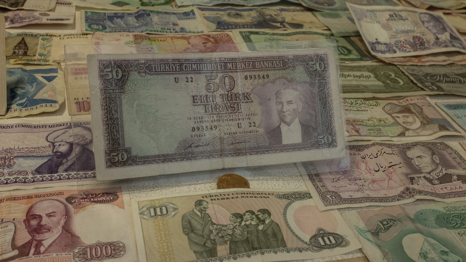 Turkey's inflation rate hits fresh 24-year high of 83%