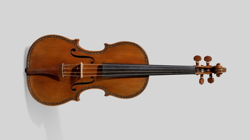 Rare violin could fetch €10.5 million at London auction