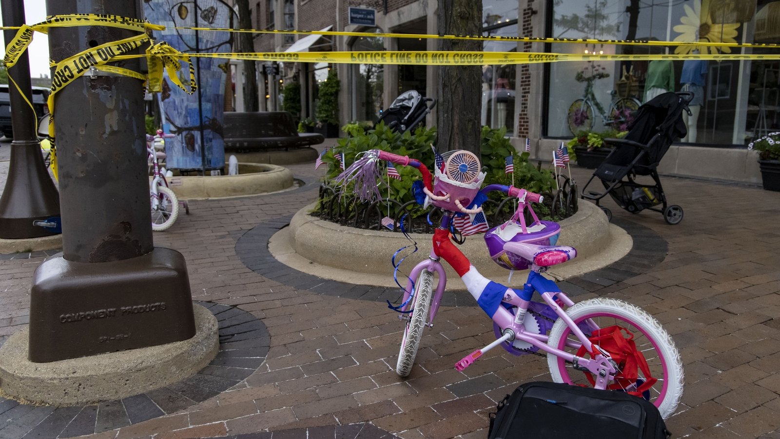 Parade gunman planned attack for weeks - US police