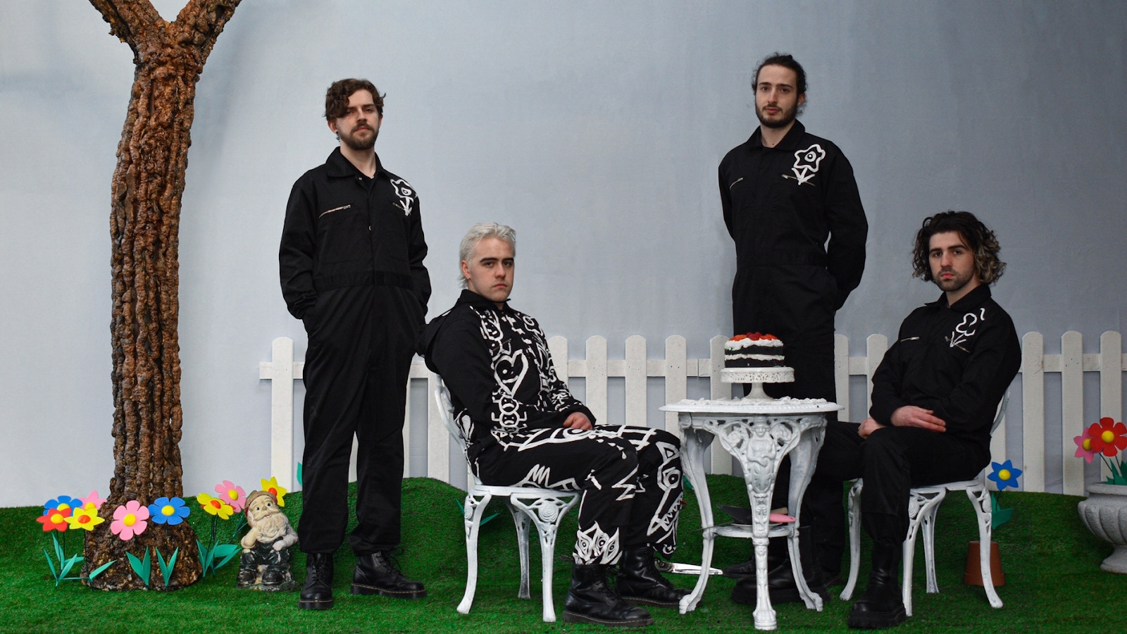 Behind the music - Under Starling