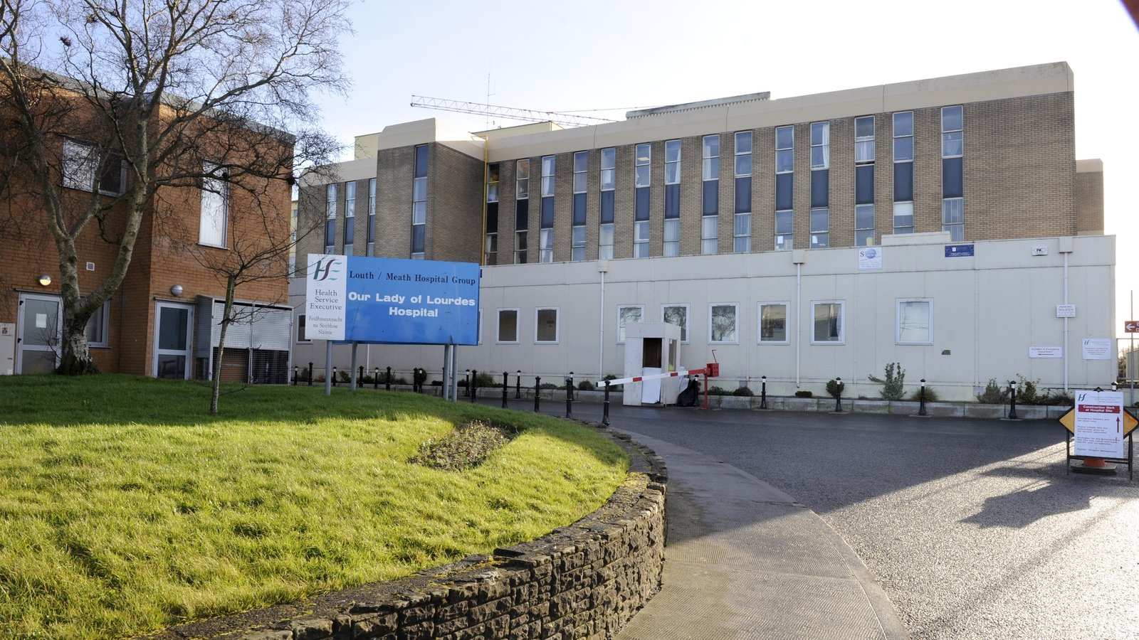 Pedestrian dies following Drogheda road crash