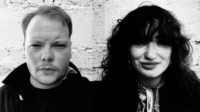 Behind the music - Thee U.F.O.