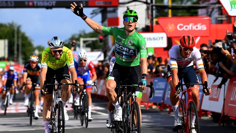 Brilliant Bennett bags second consecutive Vuelta stage
