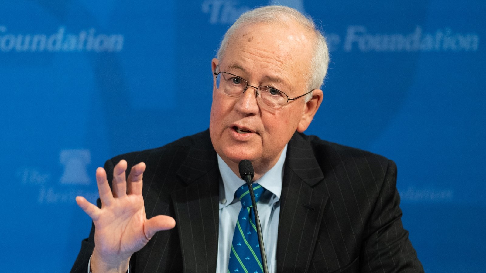 Ken Starr, who investigated Clinton, dies at 76