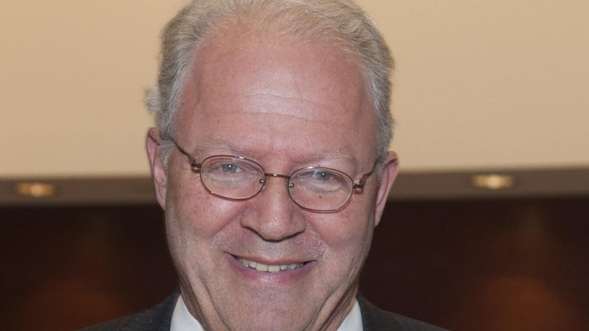 David Donoghue | Sunday with Miriam - RTÉ Radio 1