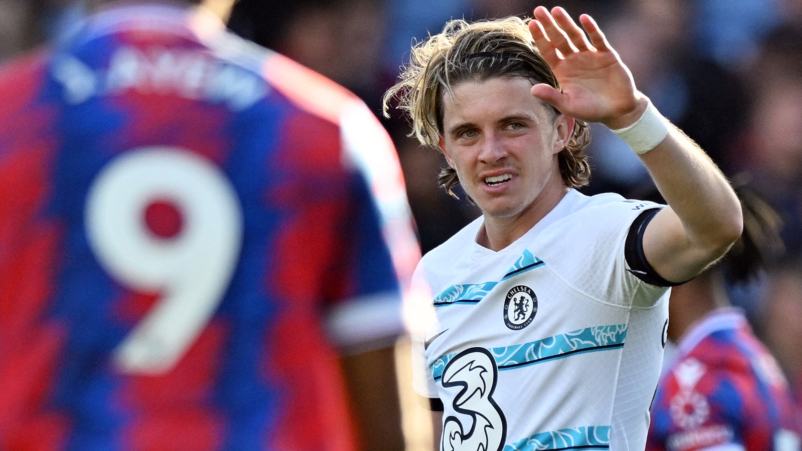 Gallagher nets Chelsea winner at former club Palace