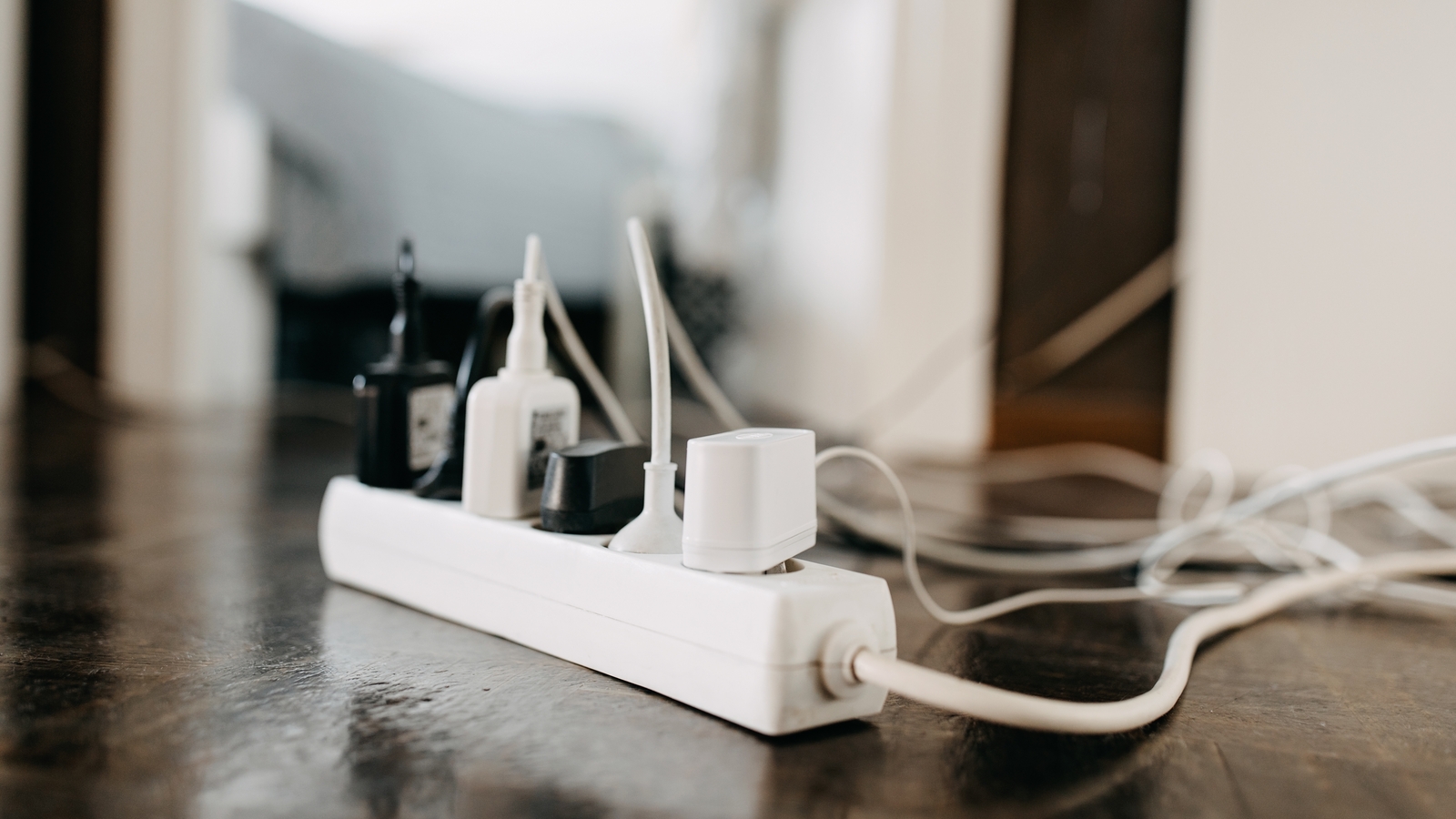 18 ways to beat the price increases on your electricity bill