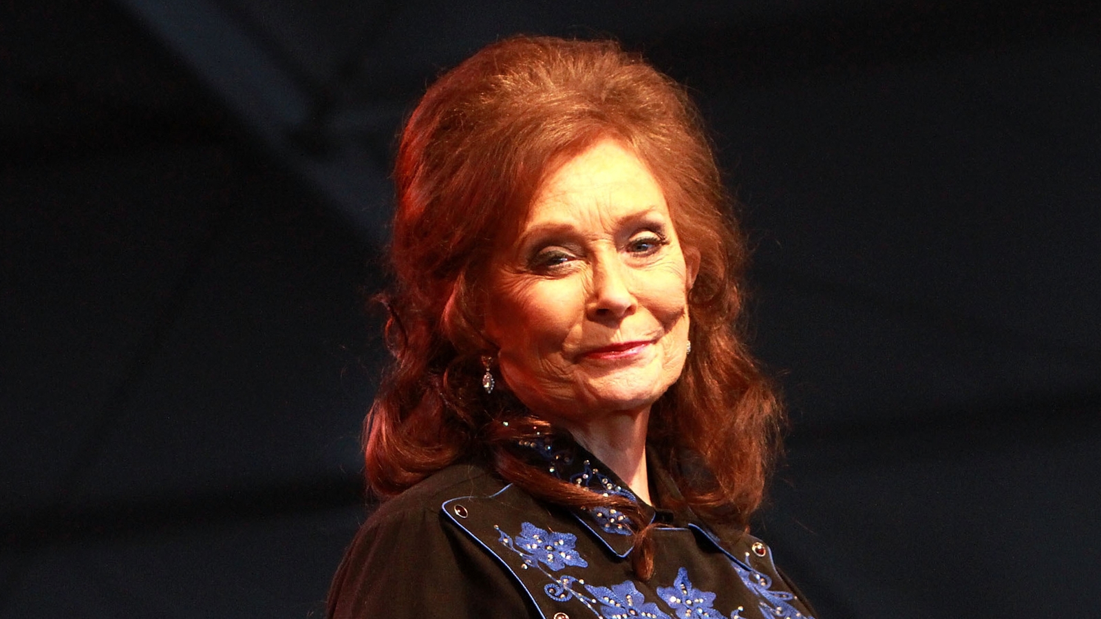 Loretta Lynn remembered fondly as a 'little pistol'