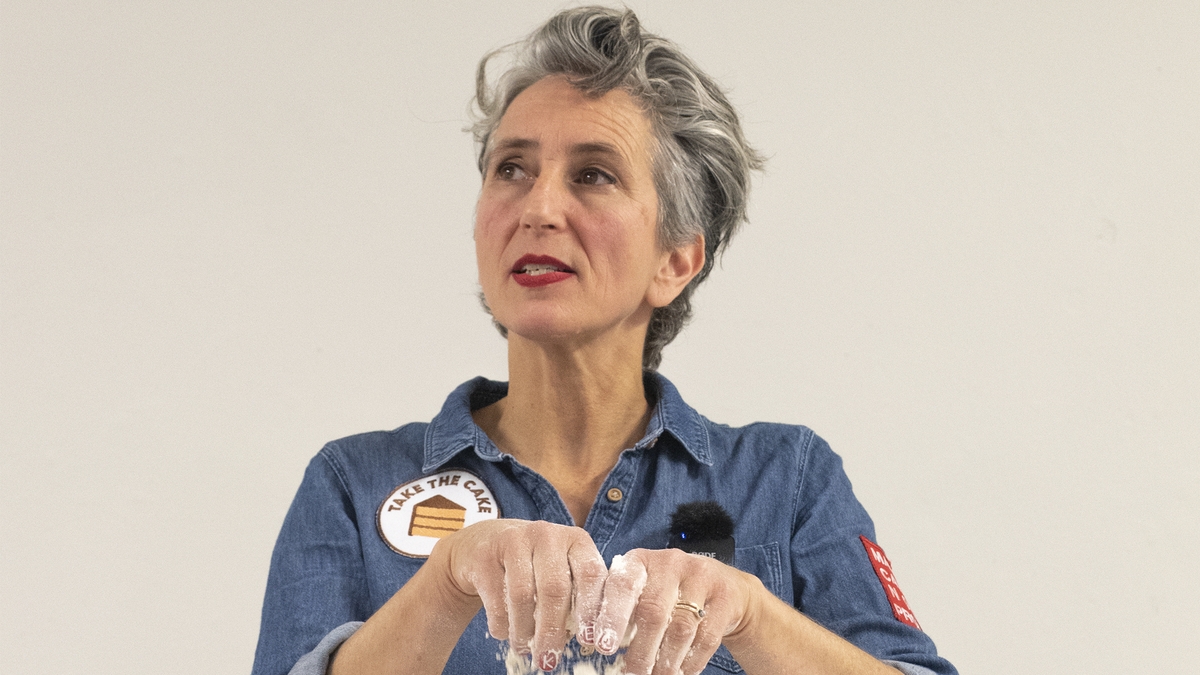 Decoding Soda Bread | Culture File | Lorcan Murray's Classic Drive ...