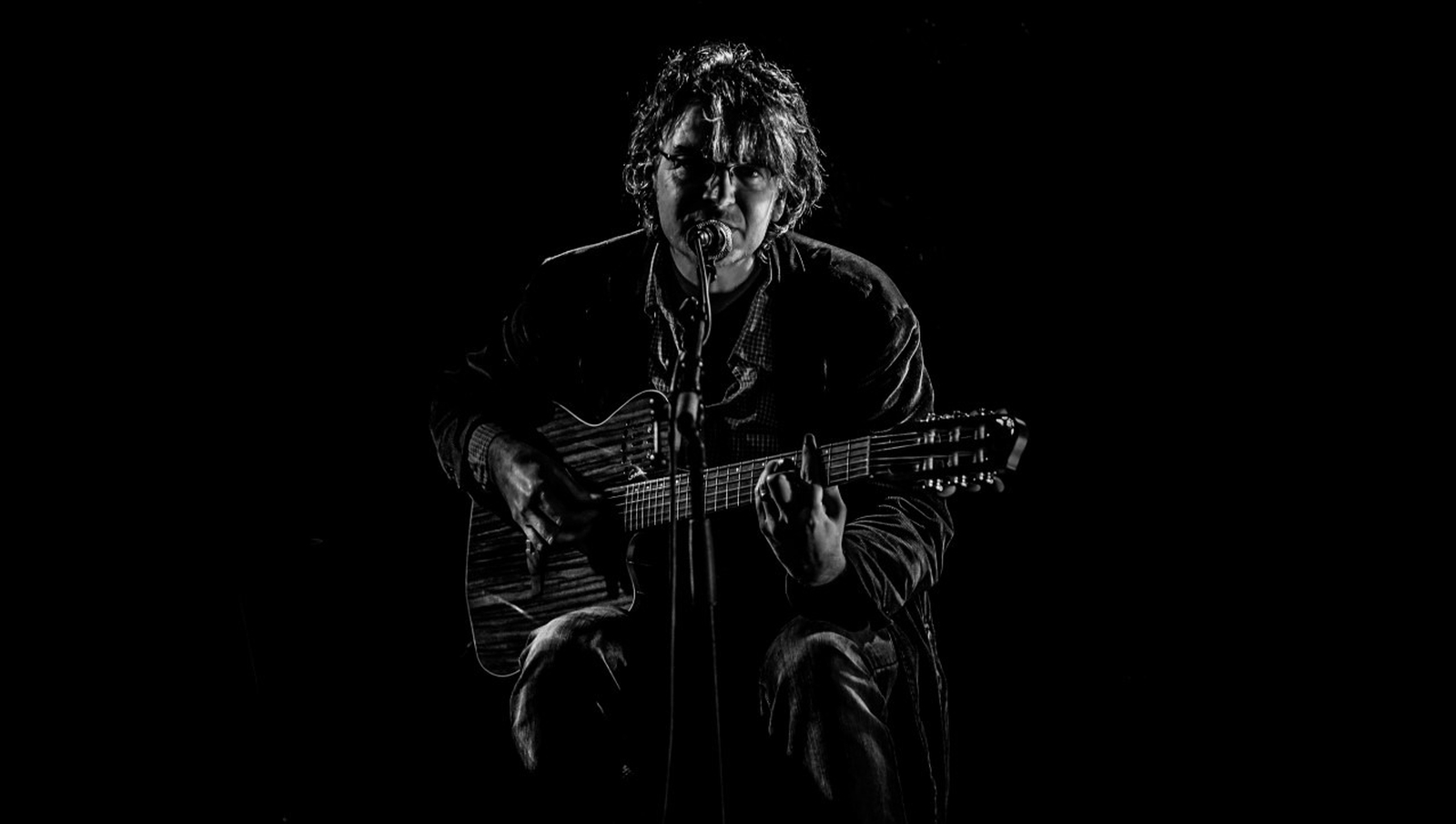 Behind the music - Cormac O Caoimh