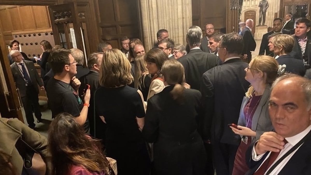 Timothy Ash on the UK Economy | The Business - RTÉ Radio 1