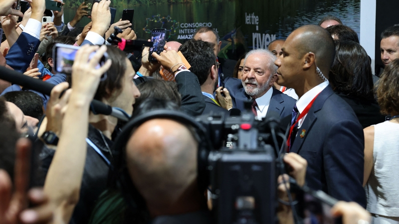 Lula welcomed like climate action hero at COP27
