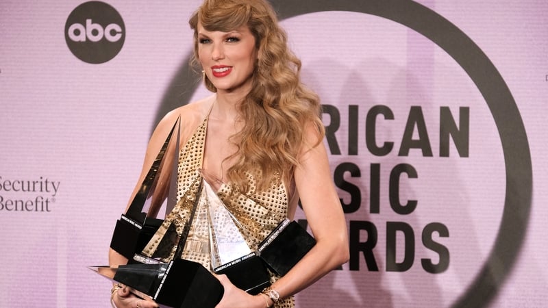 Taylor Swift officially declared a billionaire by Forbes