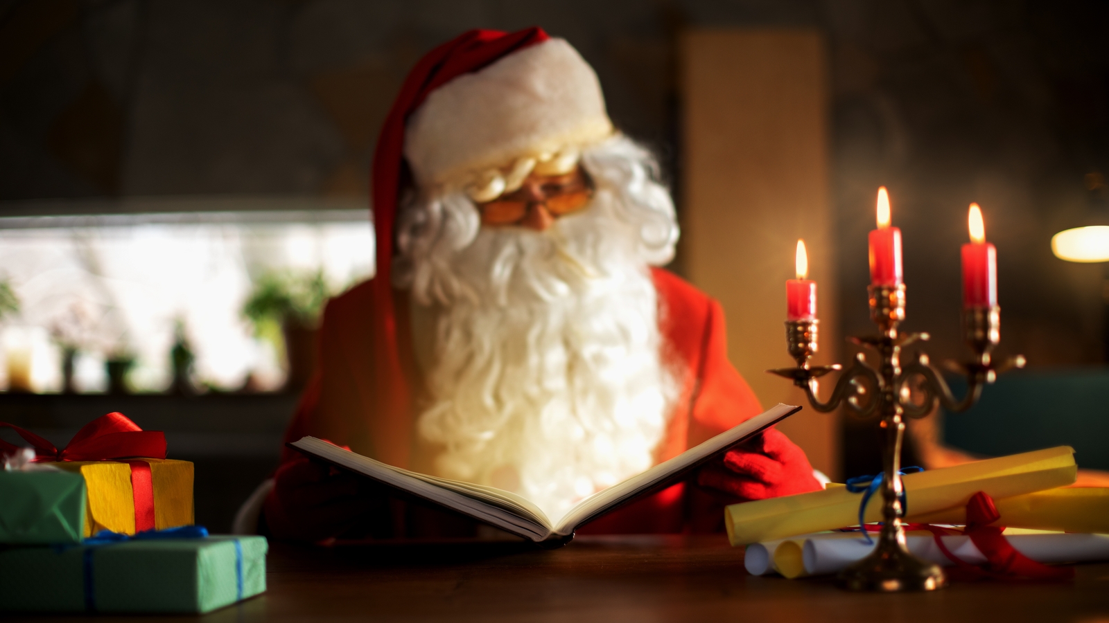 RTÉjr Book Club: It's a Christmas countdown of amazing books!
