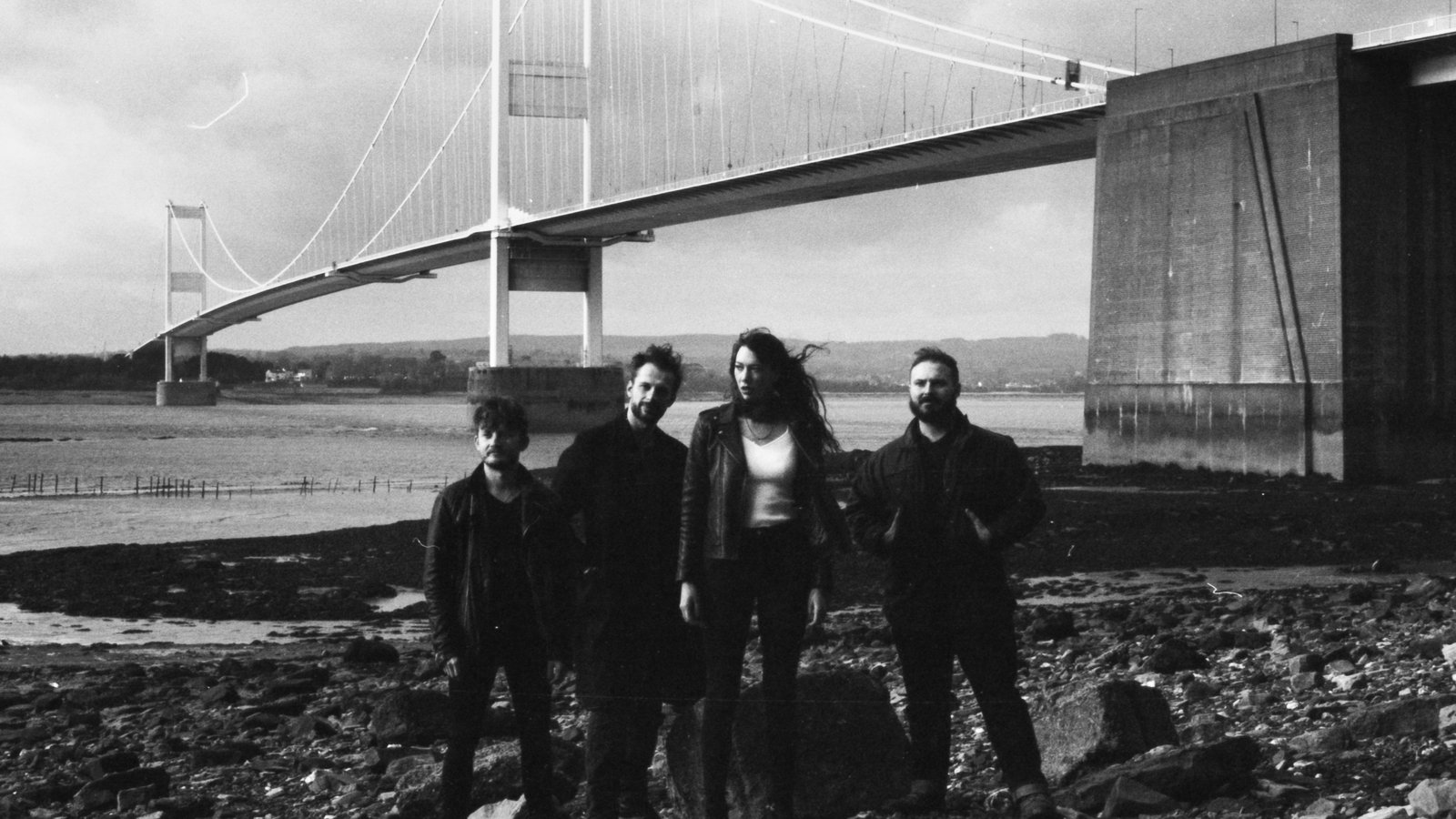 Behind the music - Life In Mono