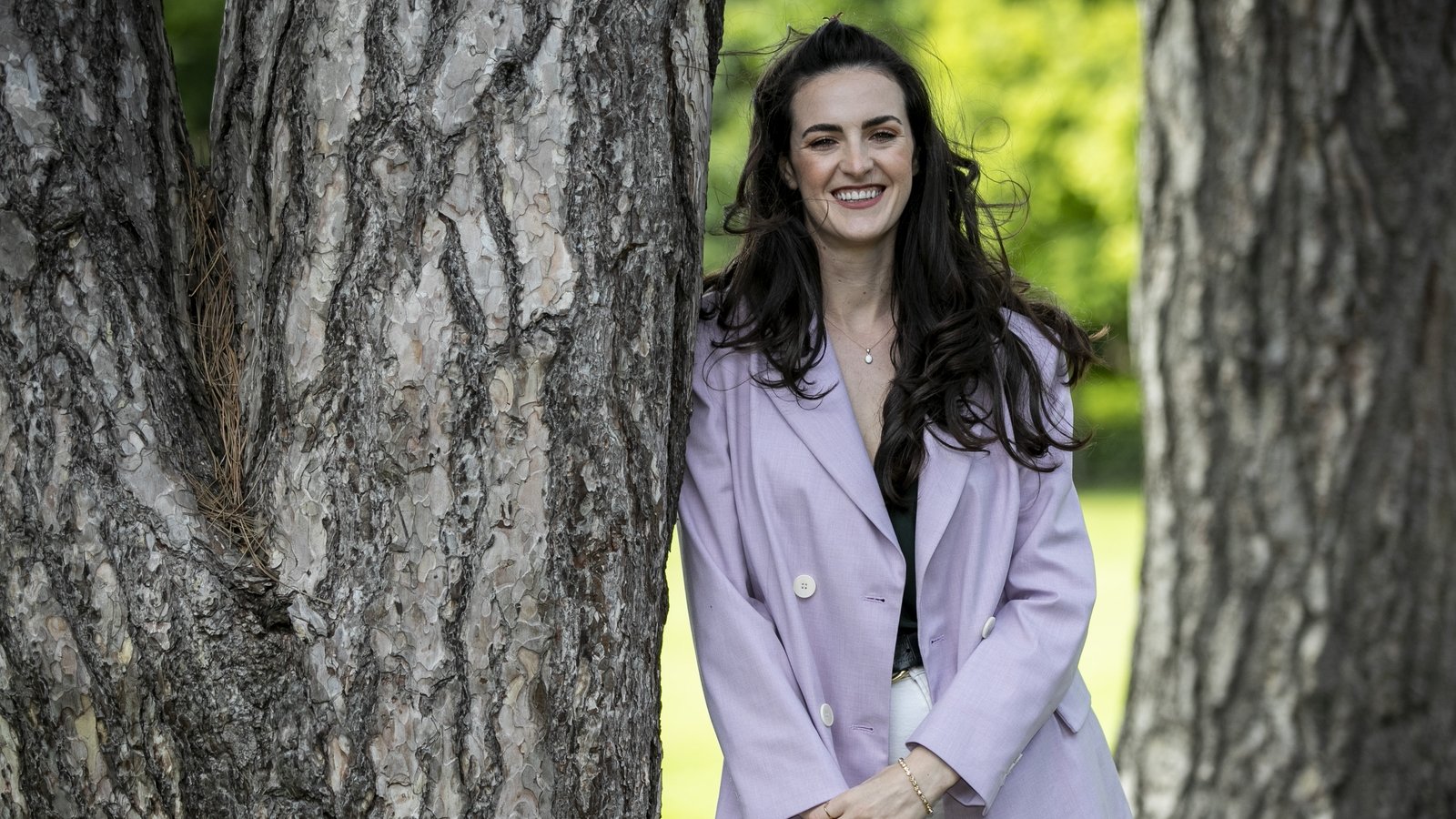 Fiosraíonn Ciara Ní É an Ghaeilge le What the Focal?!