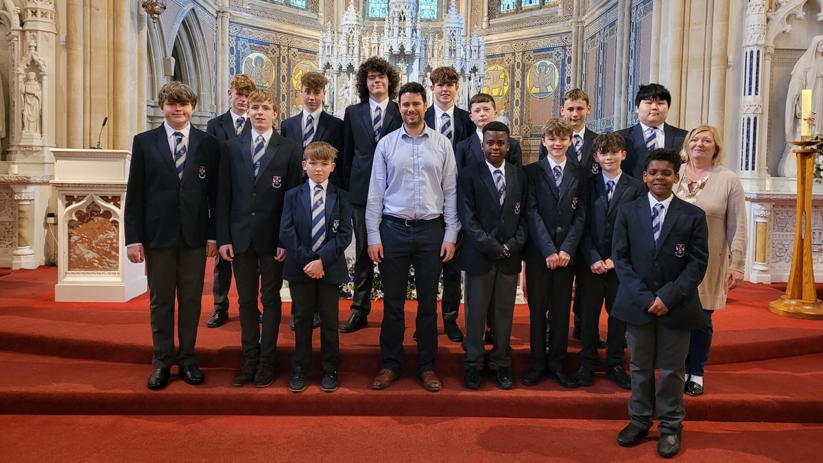 Clongowes Wood College Senior Choir - The Coventry Carol | Choirs For ...