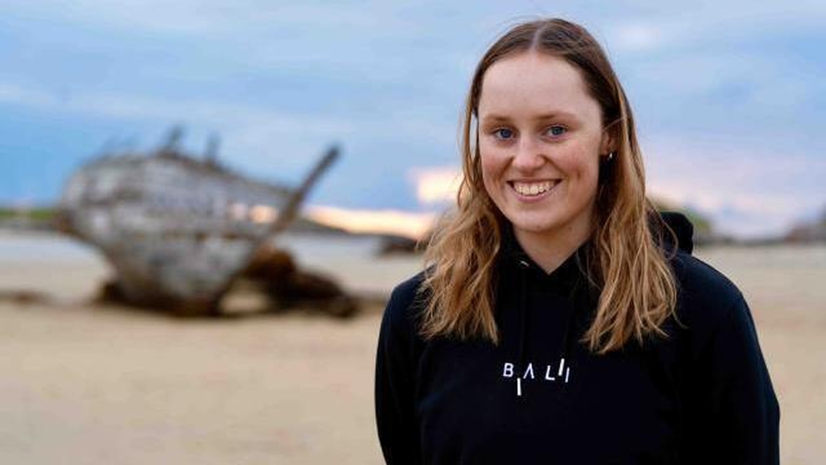 Clodagh Ní Ghallchóir, Mac Léinn i UCD. | Barrscéalta - RTÉ Raidió na ...