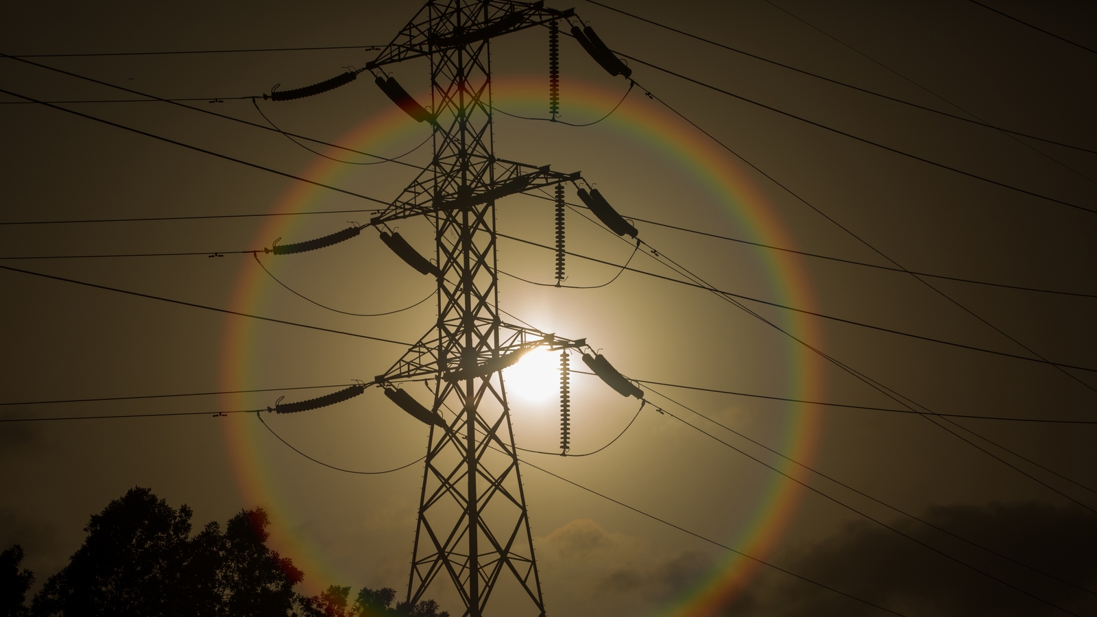 Pakistan hit by nationwide power outage