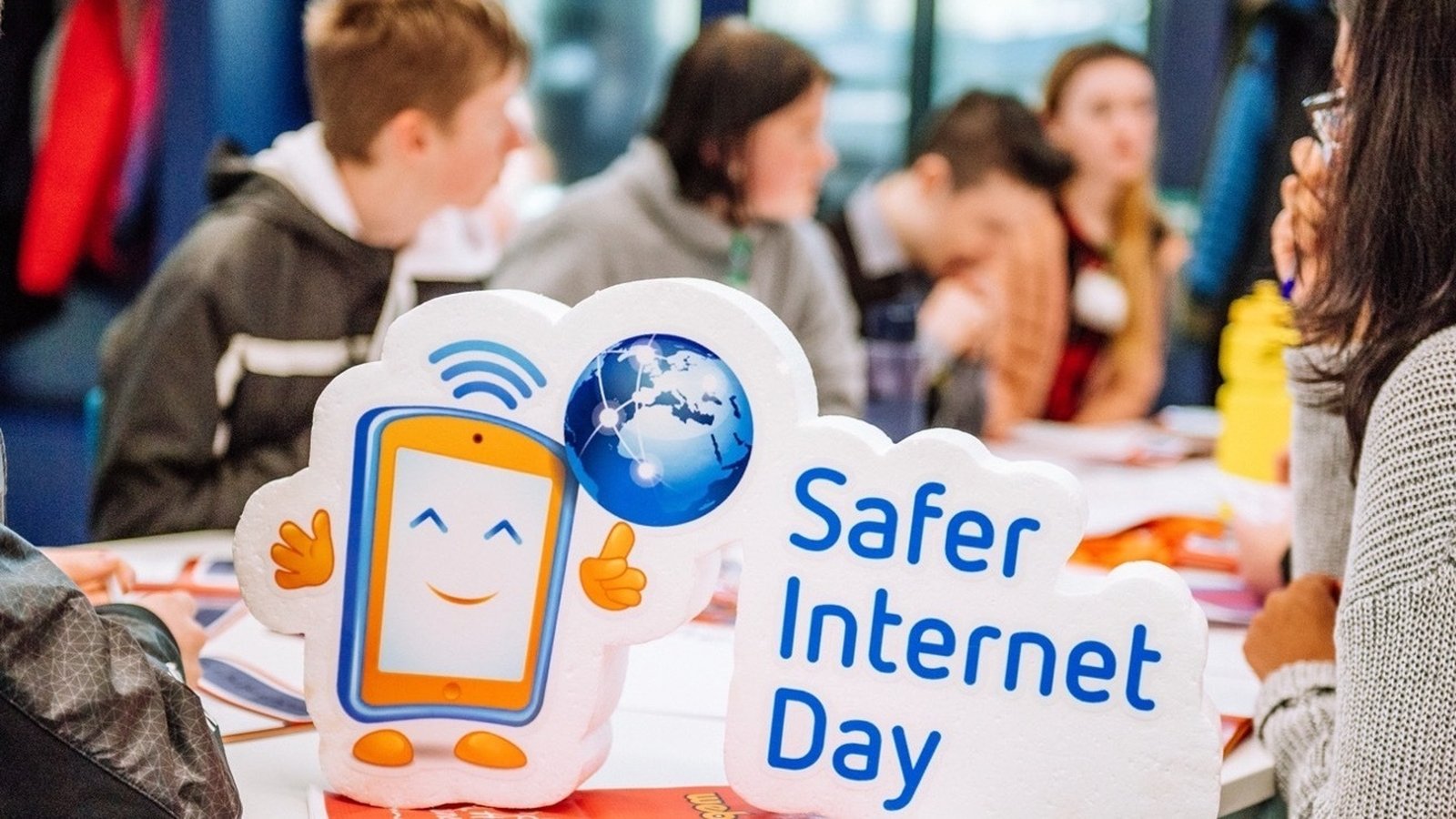 Post Primary Schools: Take part in Safer Internet Day 2023