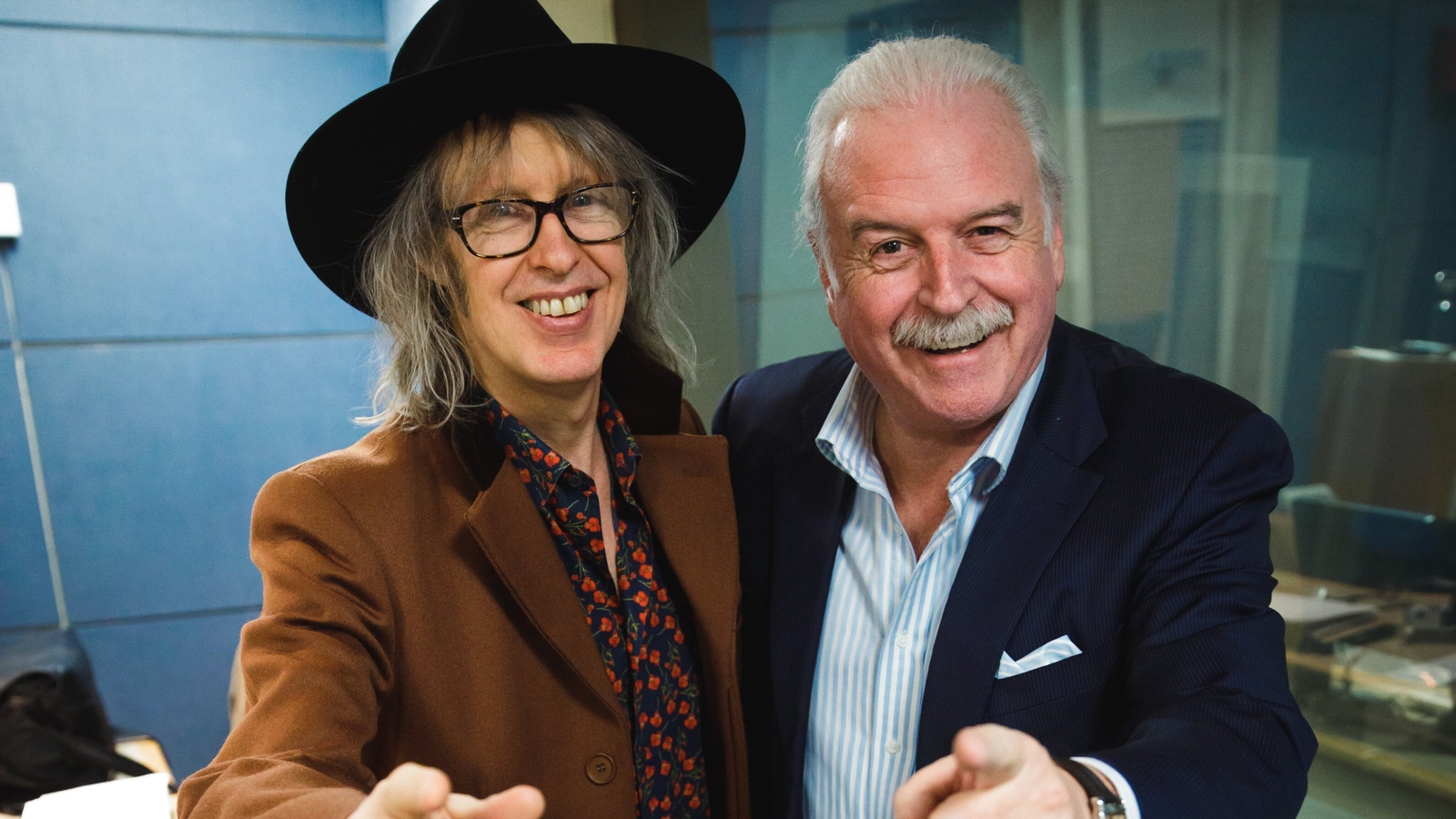 Hello Moon! Mike Scott of The Waterboys chats to Marty