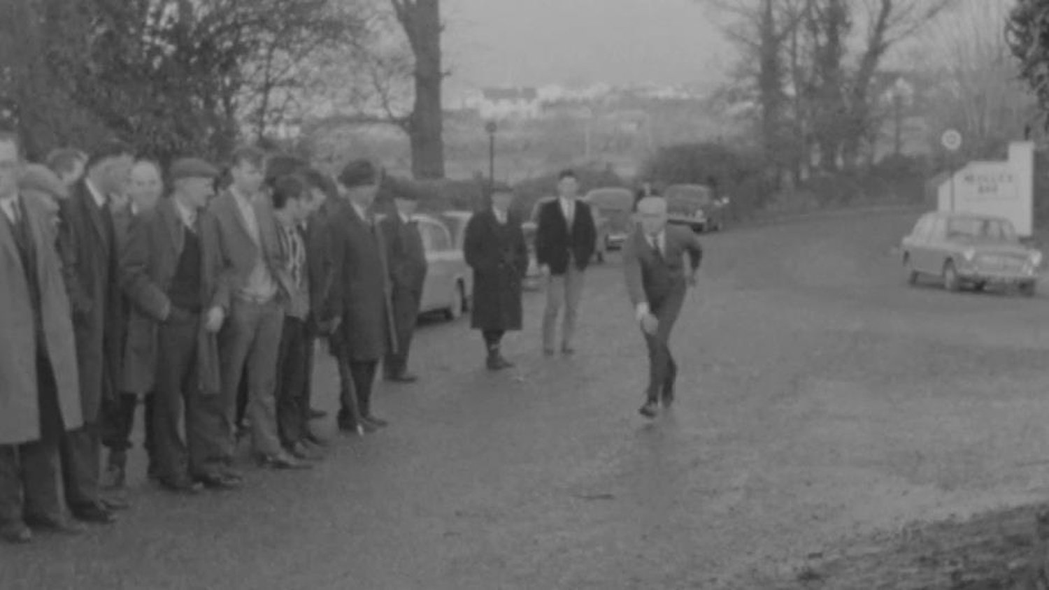 RTÉ Archives | Sports | Road Bowling Bets