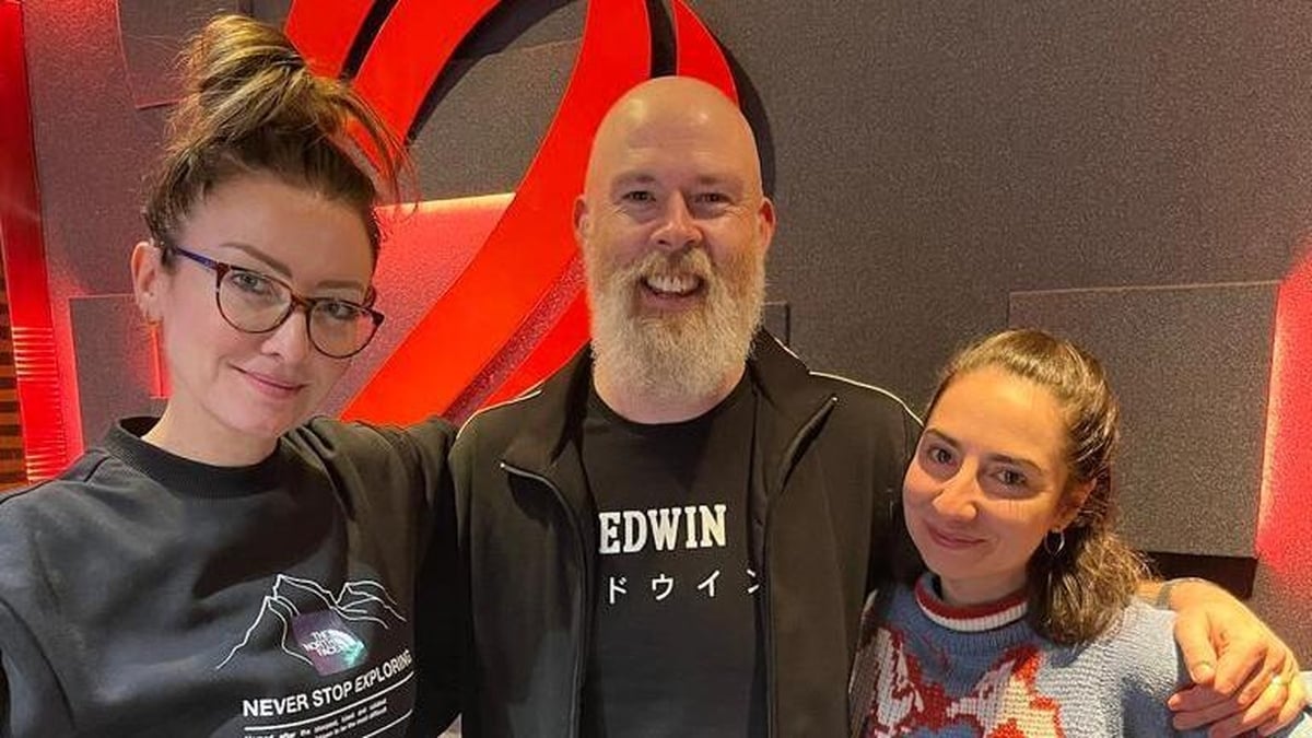 Jen's Friends with Edwin Sammon & Hannah Mamalis | Jennifer Zamparelli ...