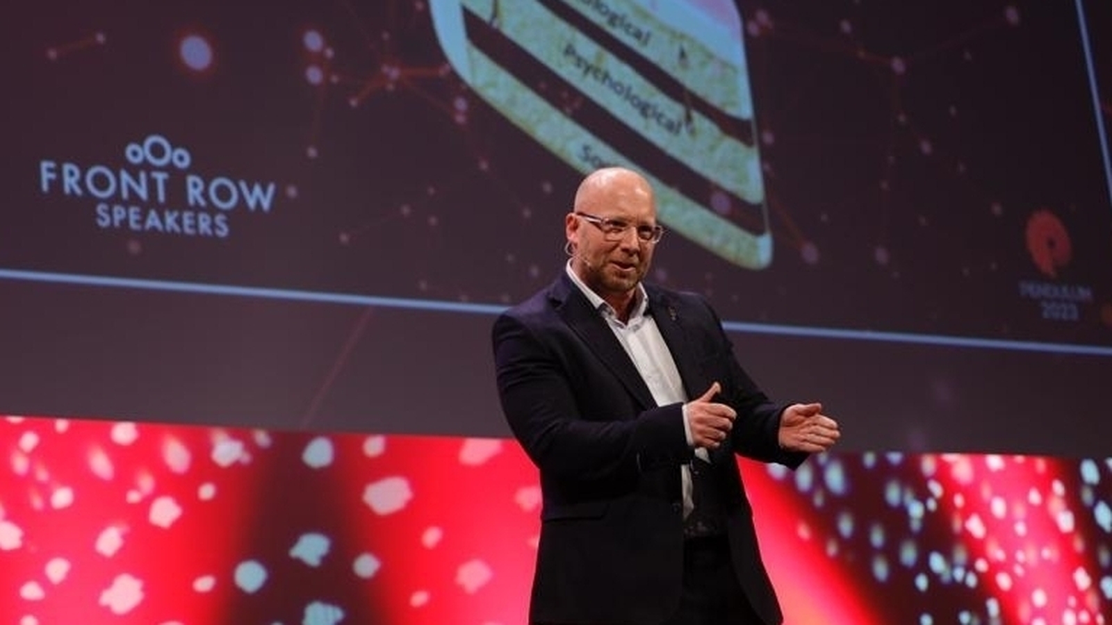 Colman Noctor: "Adversity doesn't breed resilience"