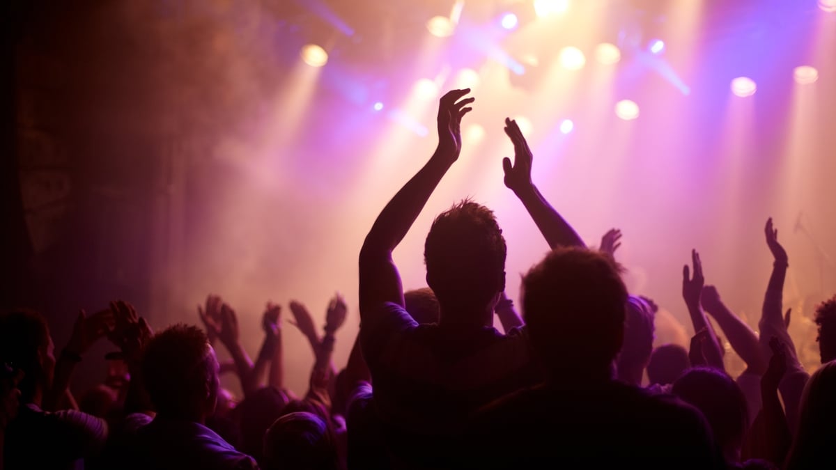 Phone-free Gigs | Morning Ireland - RTÉ Radio 1