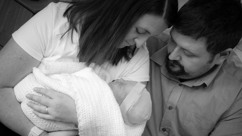 Couple settle case against HSE after newborn's death