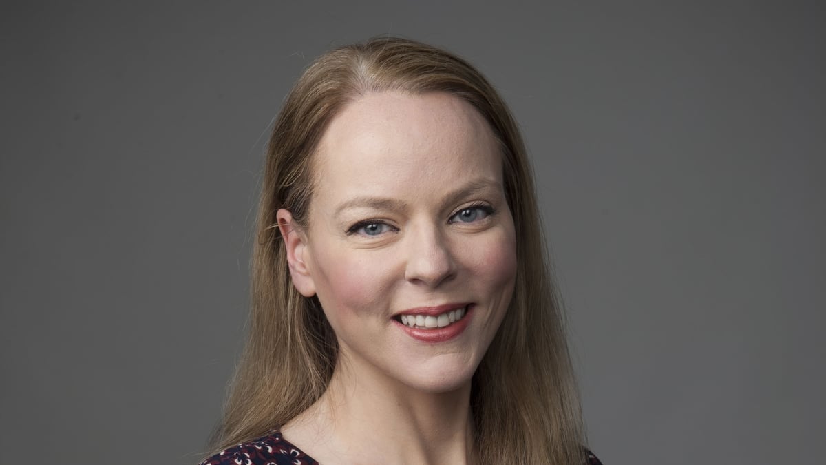 Caoimhe Ní Laighin, Iriseoir, Nuacht TG4/RTÉ. | Adhmhaidin - RTÉ Raidió ...