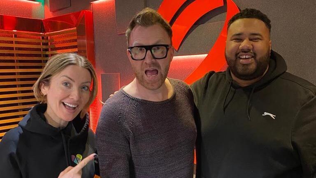 Jen's Friends with Leon Diop & Jason Byrne | Jennifer Zamparelli on 2FM ...