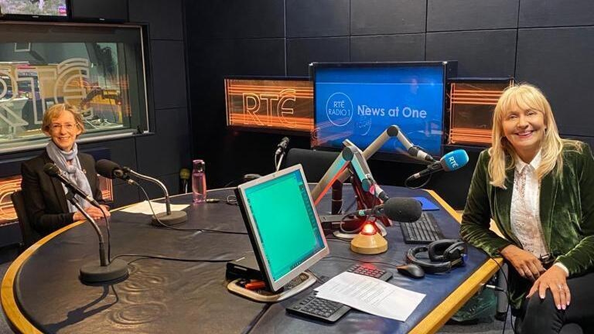 Caoimhe de Barra | Sunday with Miriam - RTÉ Radio 1