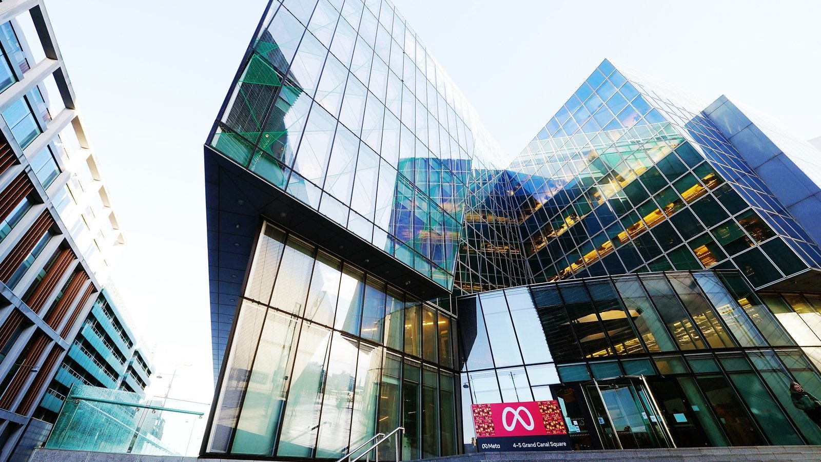 Meta announces 10,000 global job cuts