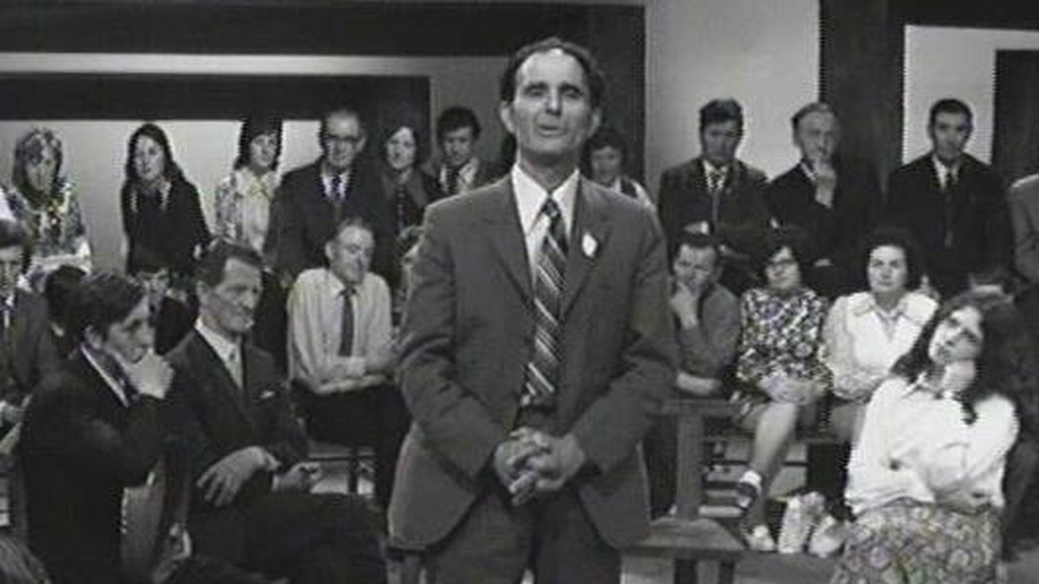 RTÉ Archives | Arts and Culture | Darach Ó Catháin