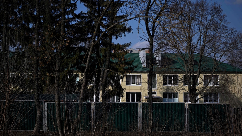 Fate of Russian girl taken over pro-peace art unclear