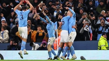 Video | Manchester City in treble-winning form - Given and Sadlier | RTÉ