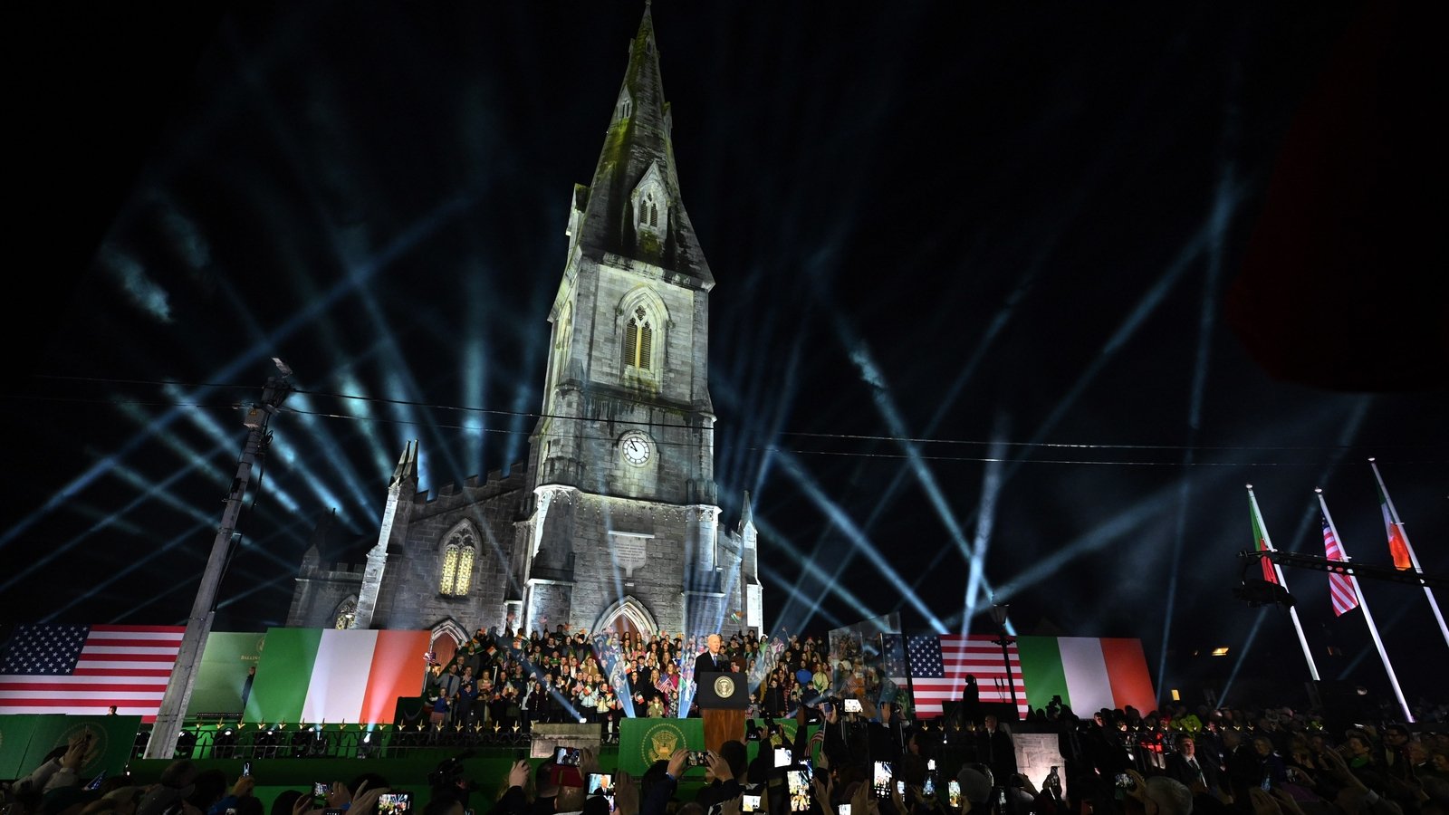 Thousands turn out in Ballina for Biden address