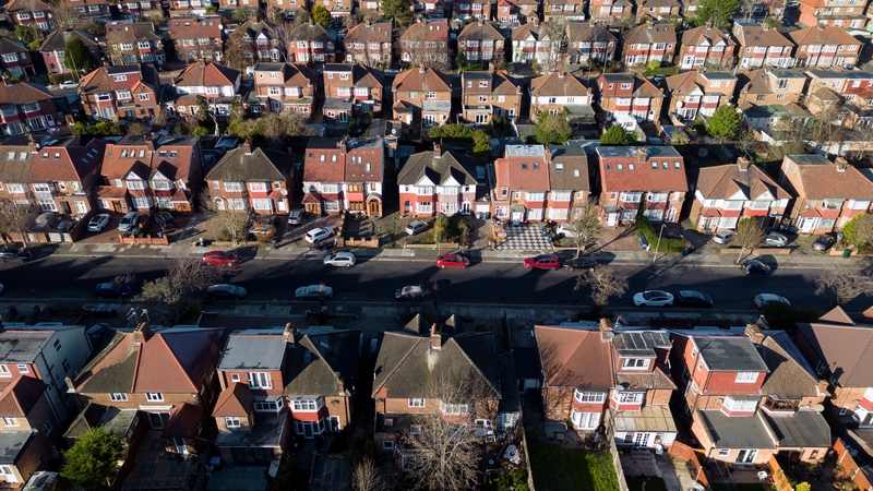 Beag déanta den scéal go mbeidh faoiseamh cánach ar mhórgáistí