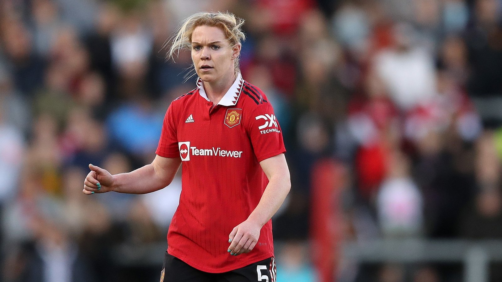 Women's Super League: Mannion shines for Red Devils