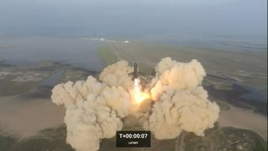 Video | Spacex launches next-generation starship rocket, then explodes ...