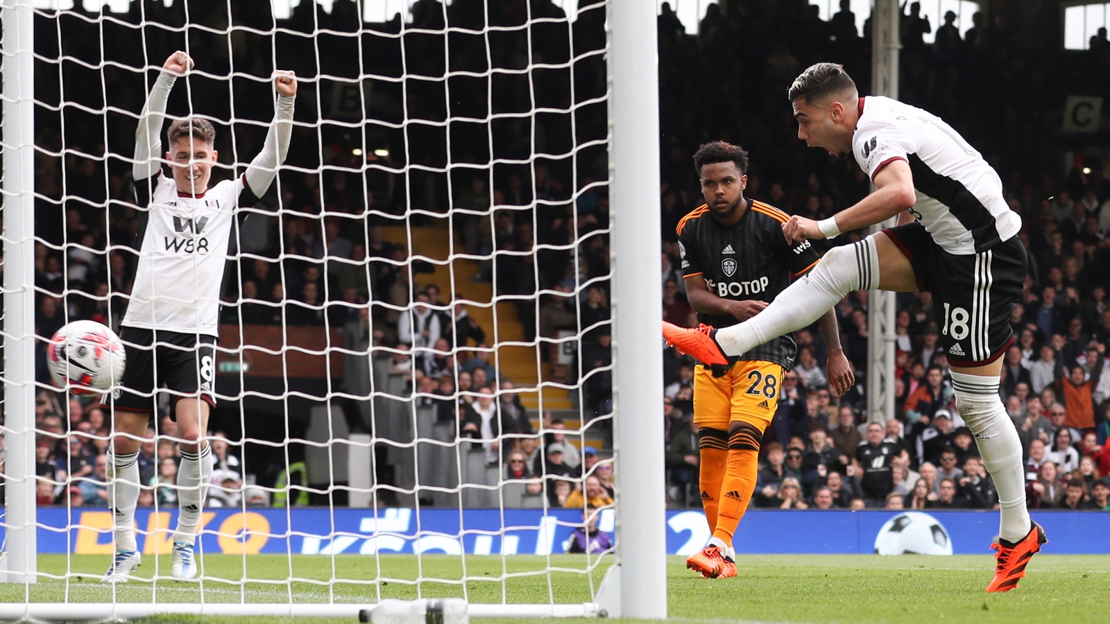 Leeds' relegation fears deepen after defeat at Fulham