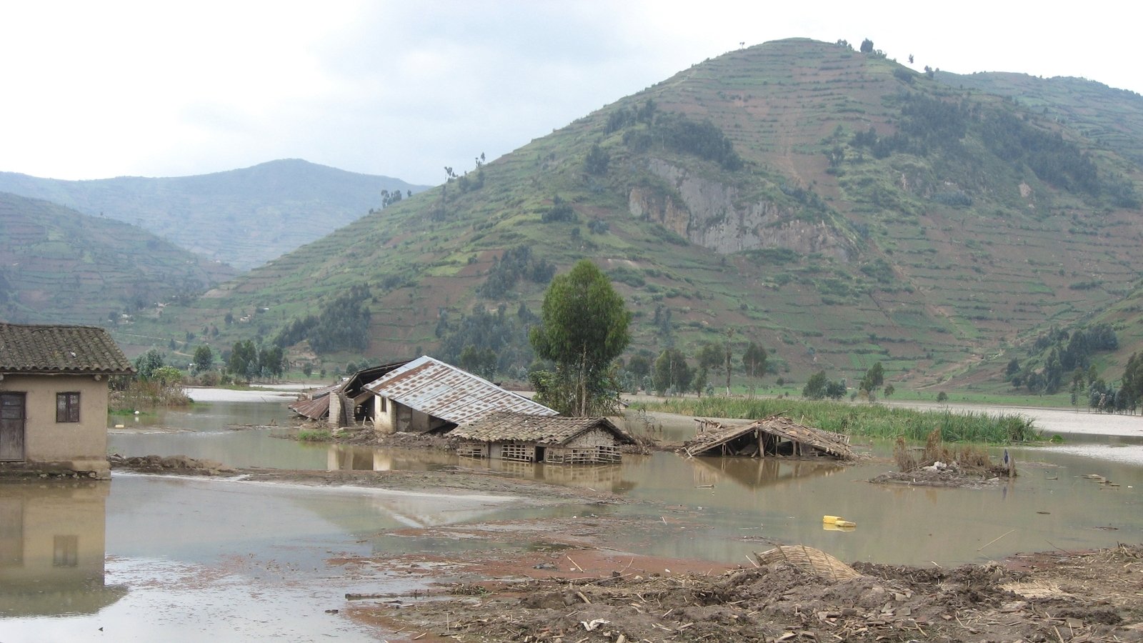 Heavy rain, floods kill at least 109 in Rwanda